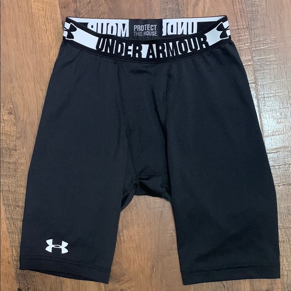 Under Armour | Shorts | Under Armour Black Athletic Compression Shorts ...
